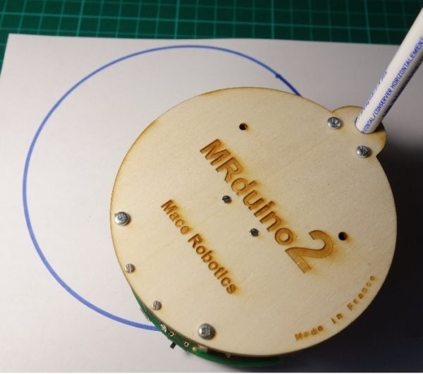 Le robot artiste (dessin) - MRduino2 Arduino - Mace Robotics-fr